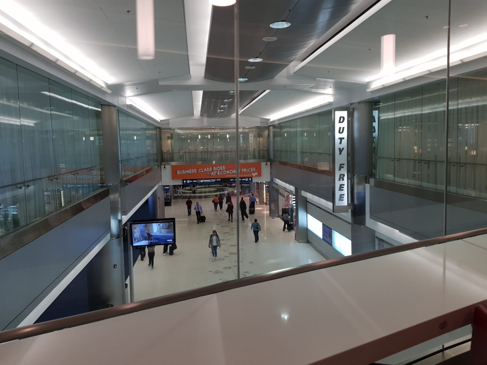 Lounge Review: American Flagship Lounge Miami Concourse D