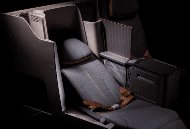 Starlux to offer first class on their new A350